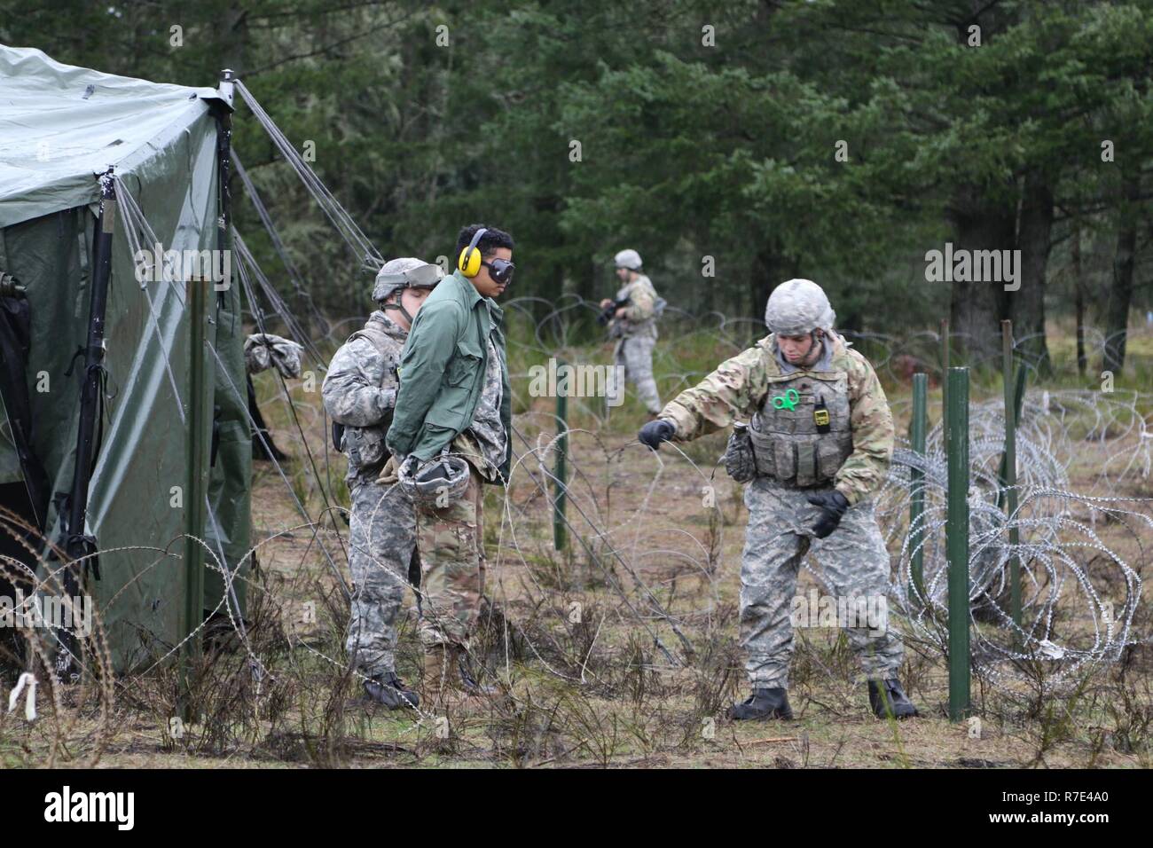 Soldiers from 508th Military Police (Detention) Battalion, 42nd ...