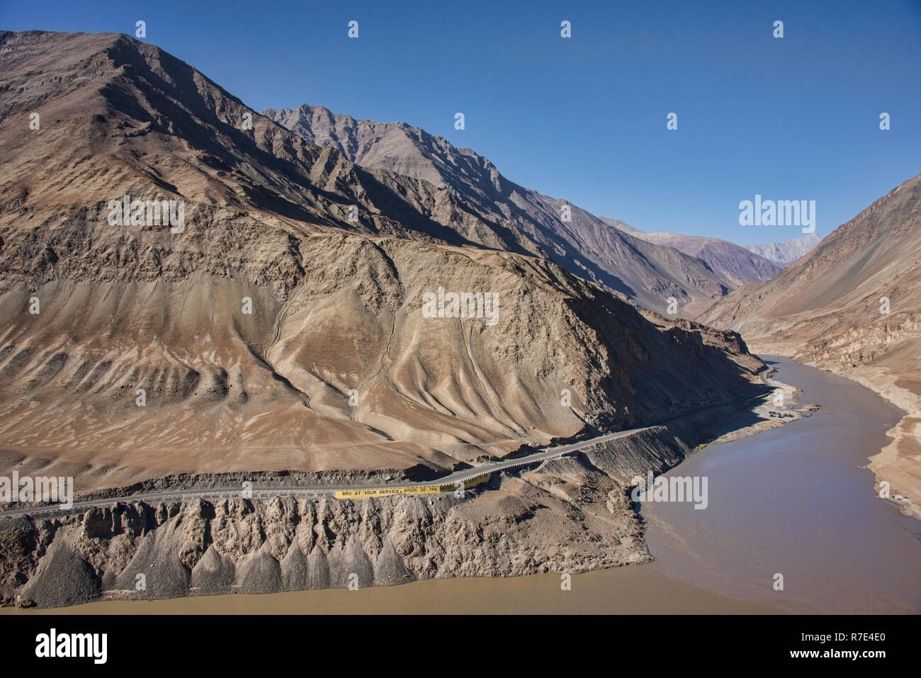 Confluence of the Zanskar and Indus rivers, Ladakh, India Stock Photo ...