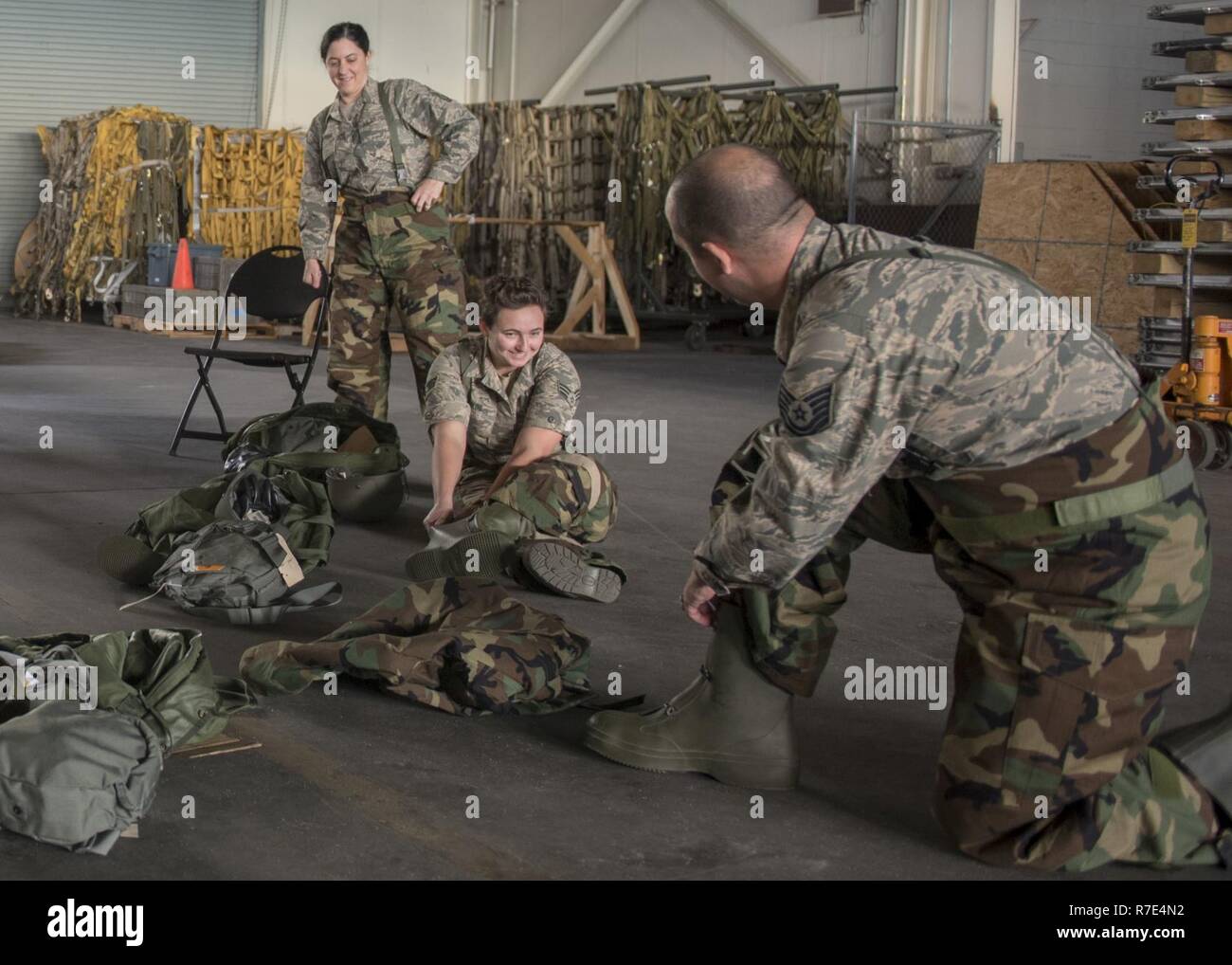 212th engineering installation squadron hi-res stock photography and ...
