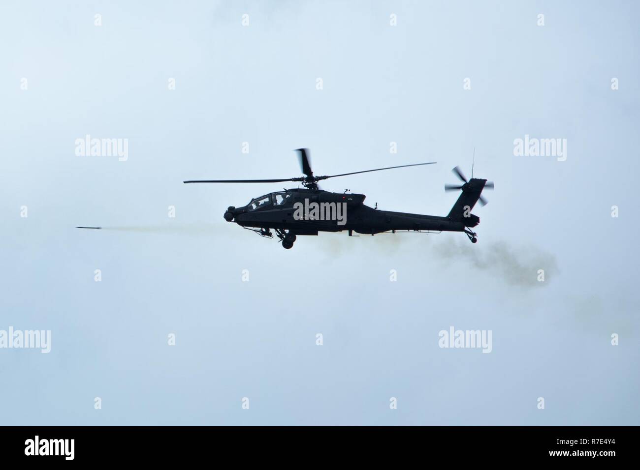 2 75 rocket launcher hi-res stock photography and images - Alamy