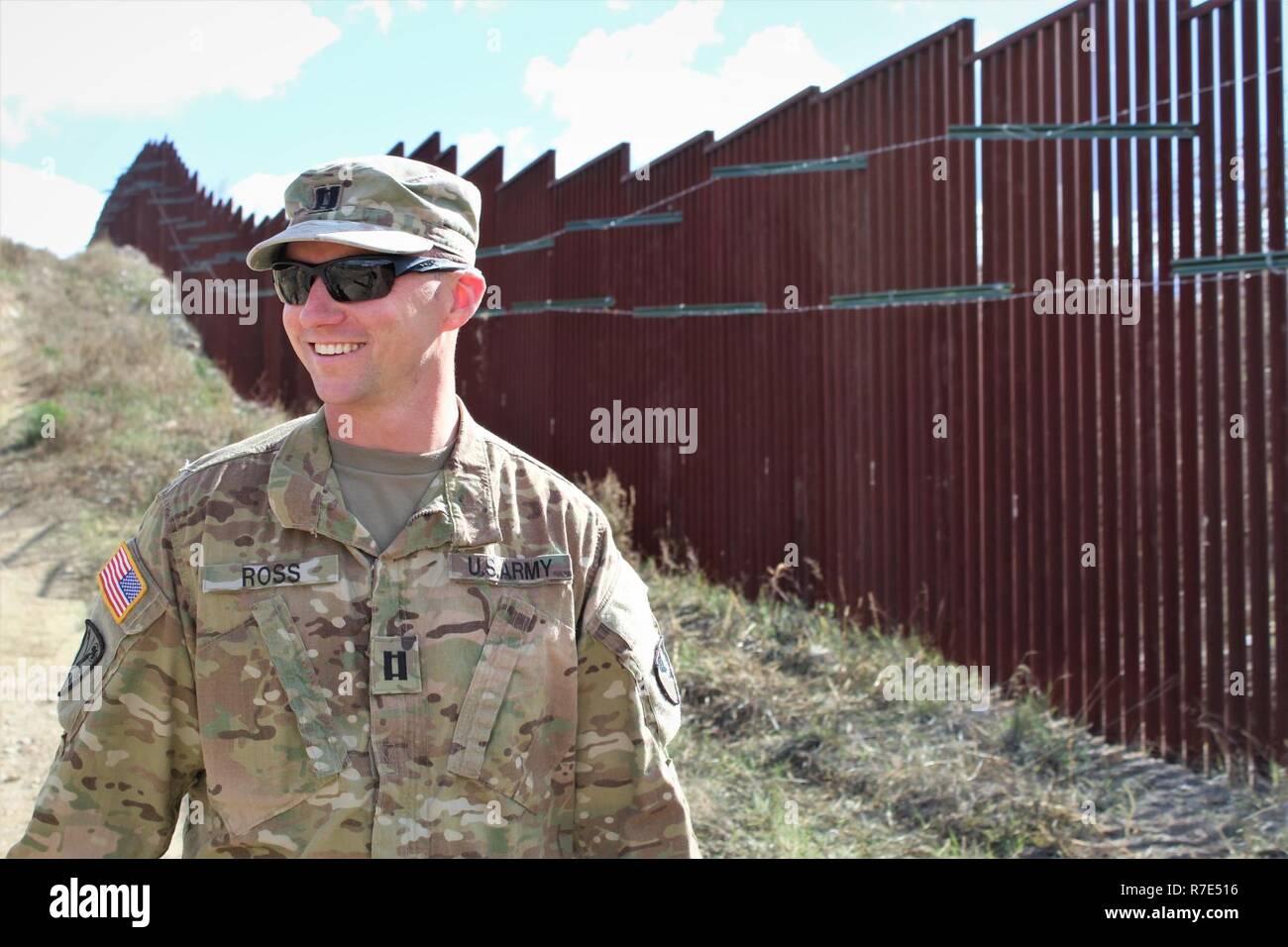 Cpt ross hi-res stock photography and images - Alamy