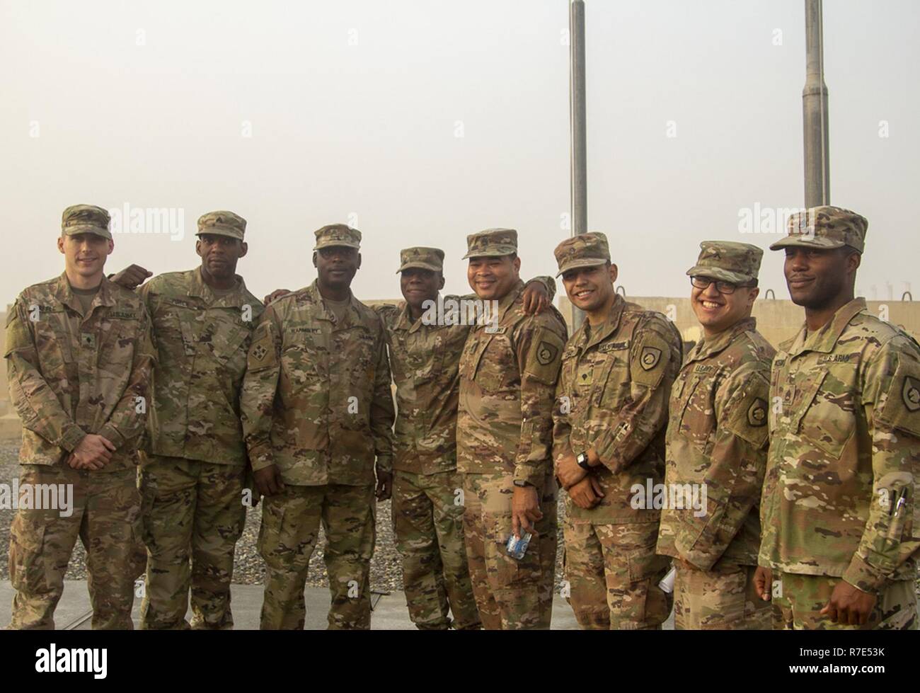 Soldiers from the 300th Special Troops Battalion welcome and ...