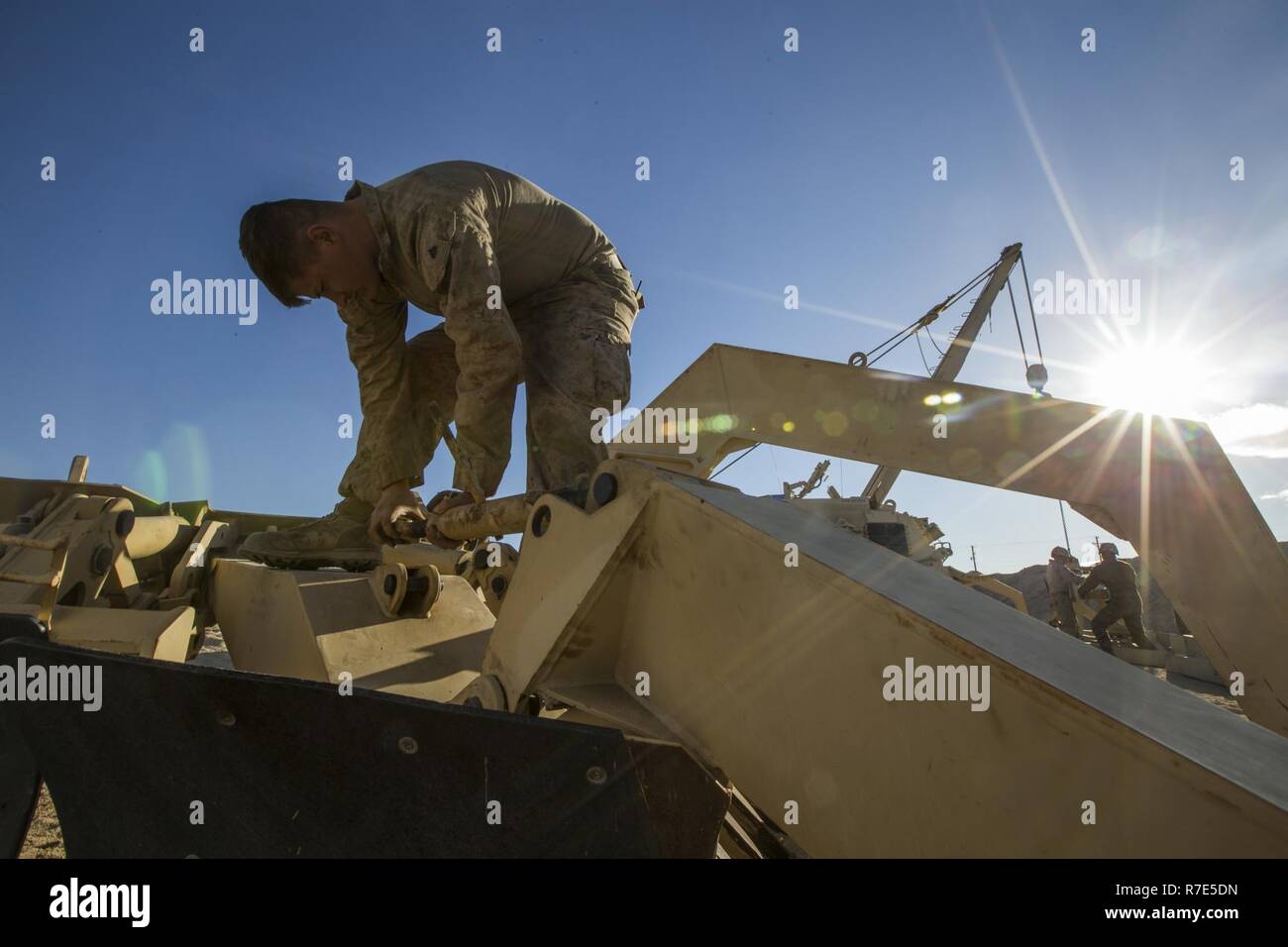 M88a2 hercules recovery vehicle hi-res stock photography and images - Alamy