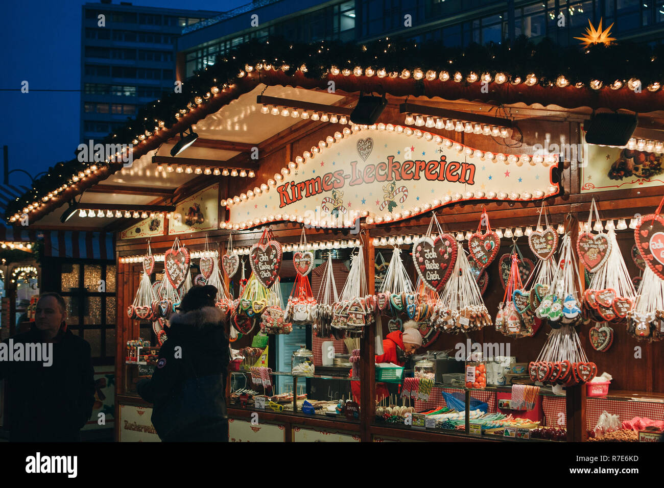 Cake shop berlin hi-res stock photography and images - Alamy