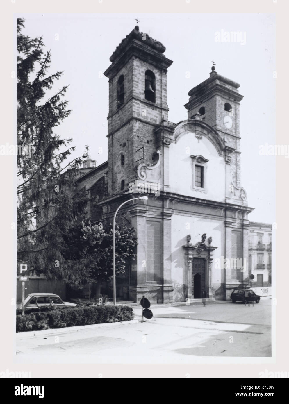 Torre de passeri hi-res stock photography and images - Alamy