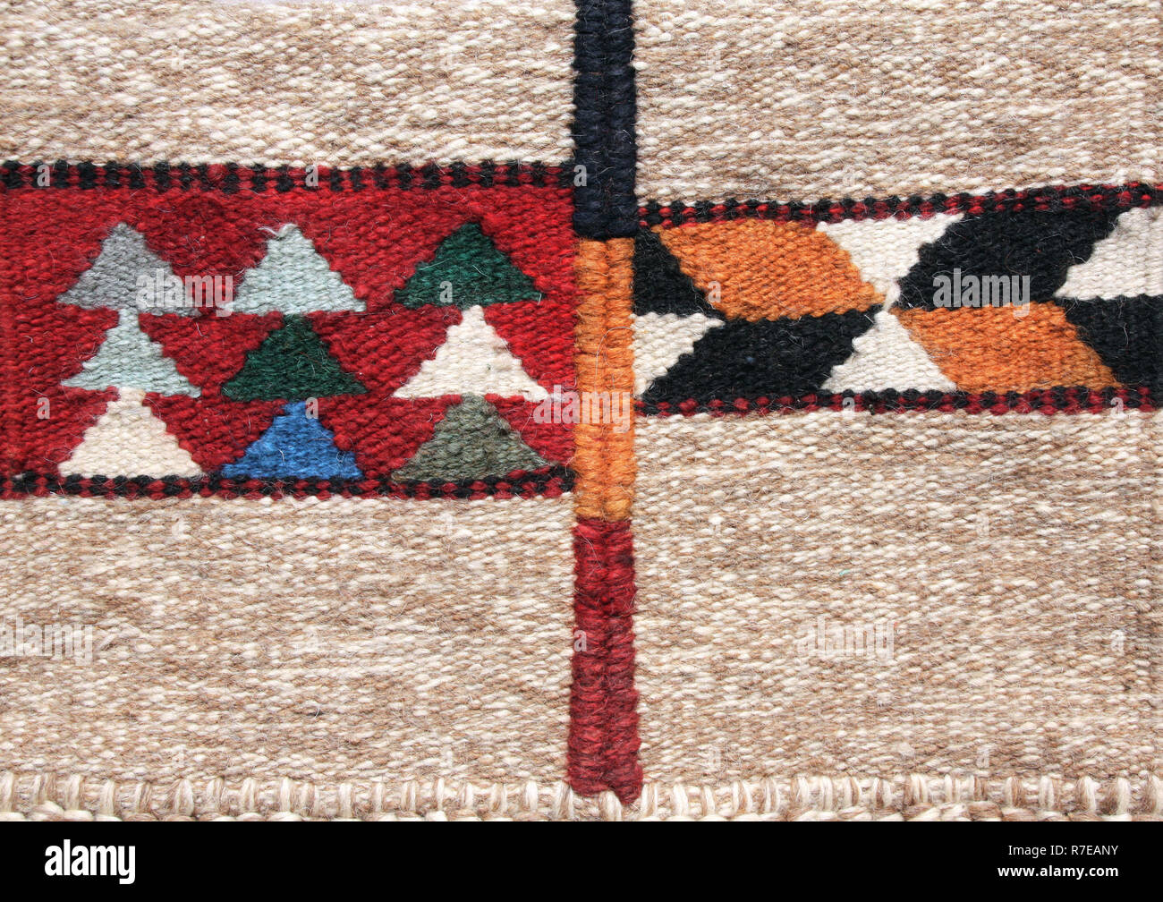 Jordanian textile hi-res stock photography and images - Alamy