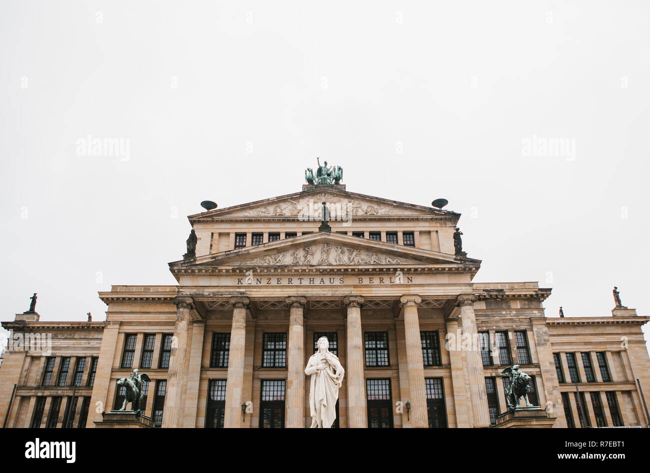 Berlin opera house exterior hi-res stock photography and images - Alamy
