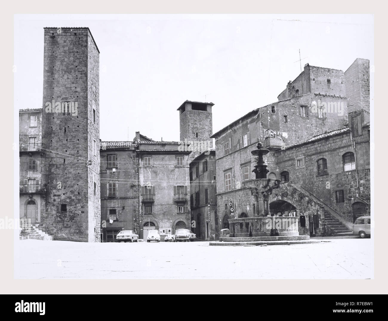 Torre di borgognone hi-res stock photography and images - Alamy