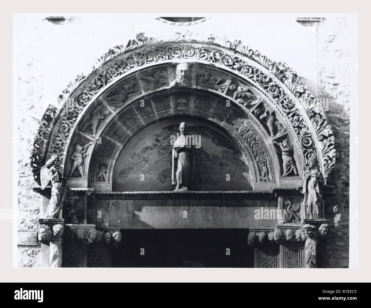 S antonio abate church hi-res stock photography and images - Alamy