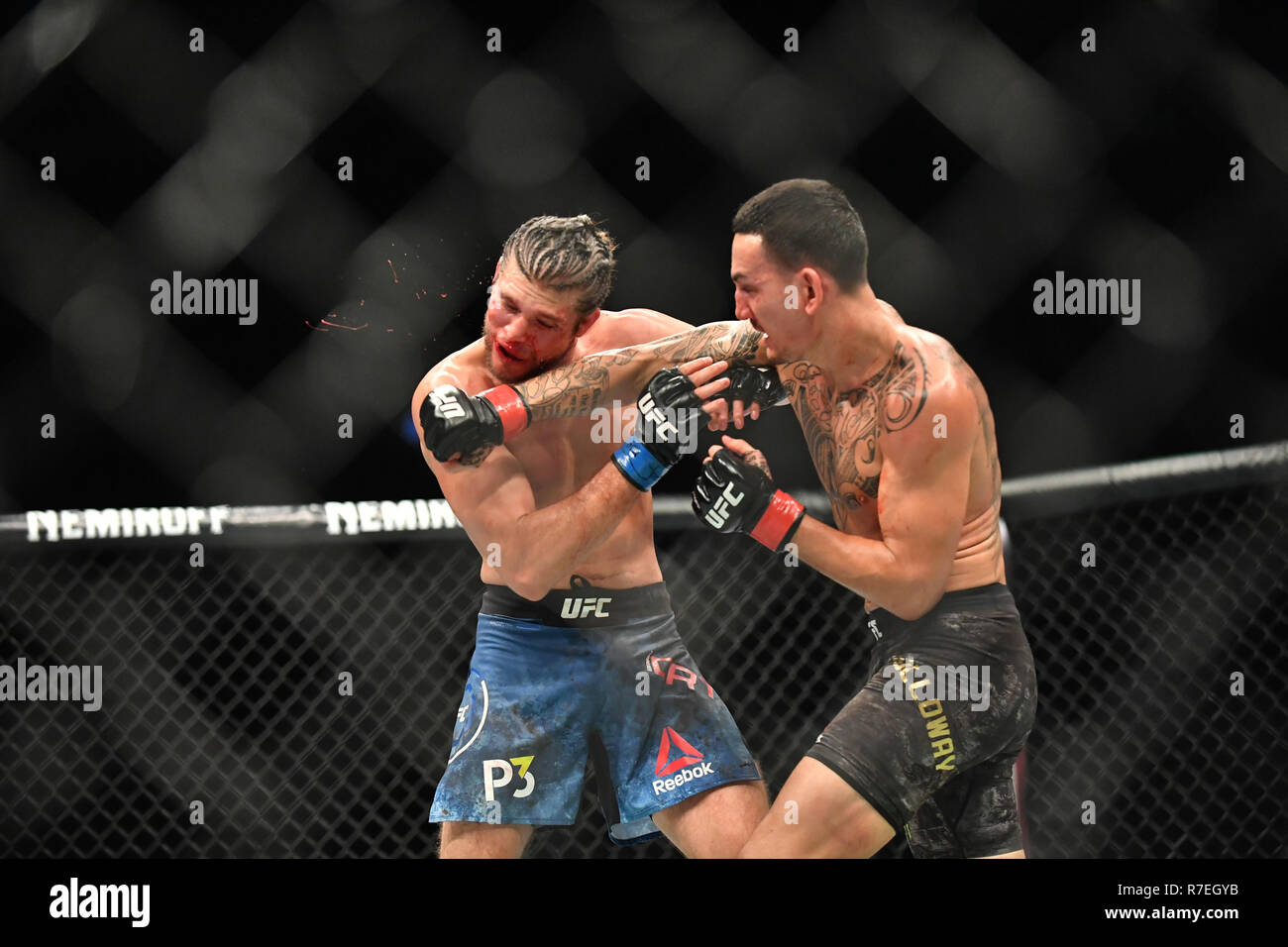 Brian cage hi-res stock photography and images - Alamy