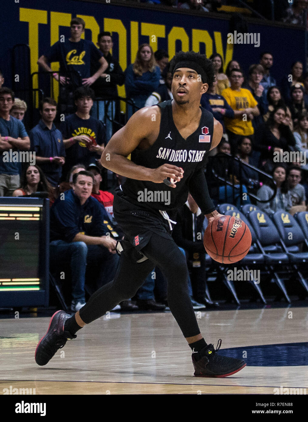 Hass Pavilion Berkeley Calif, USA. 08th Dec, 2018. CA U.S.A. San Diego ...