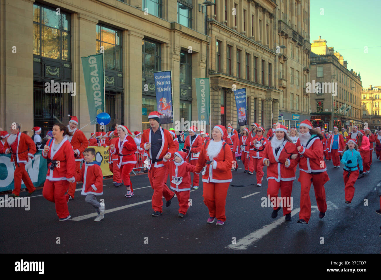 Glasgow, Scotland, UK, 9th December. Santa Dash Sunday saw the start ...