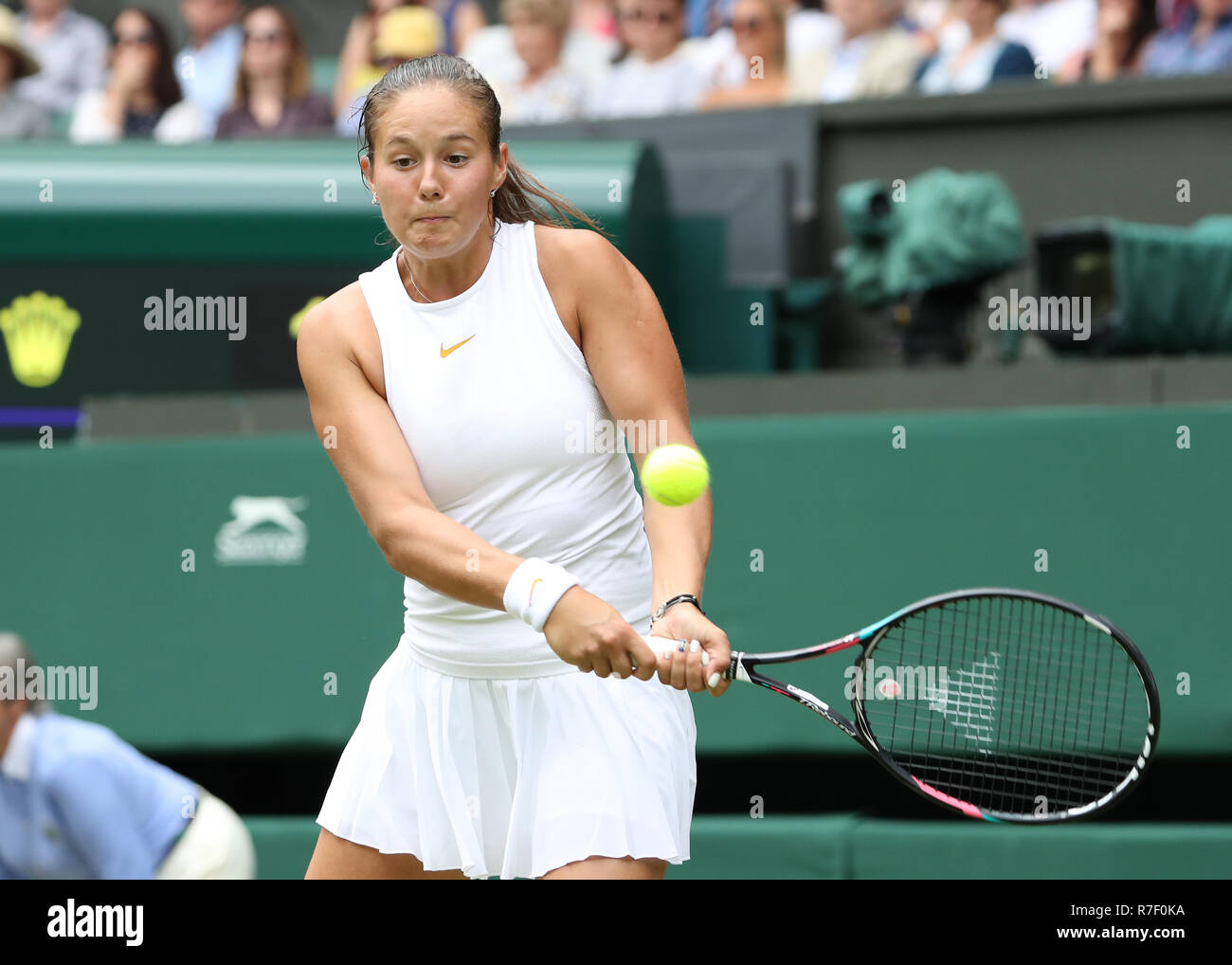 Daria kasatkina tennis playing backhand hi-res stock photography and ...