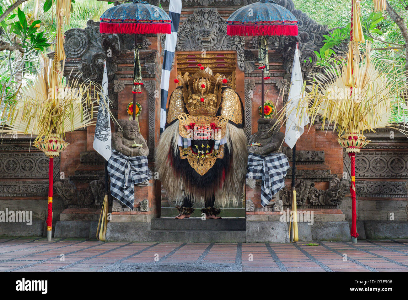 Barong and Kris Dance, traditional Balinese dance, Ubud, Bali ...