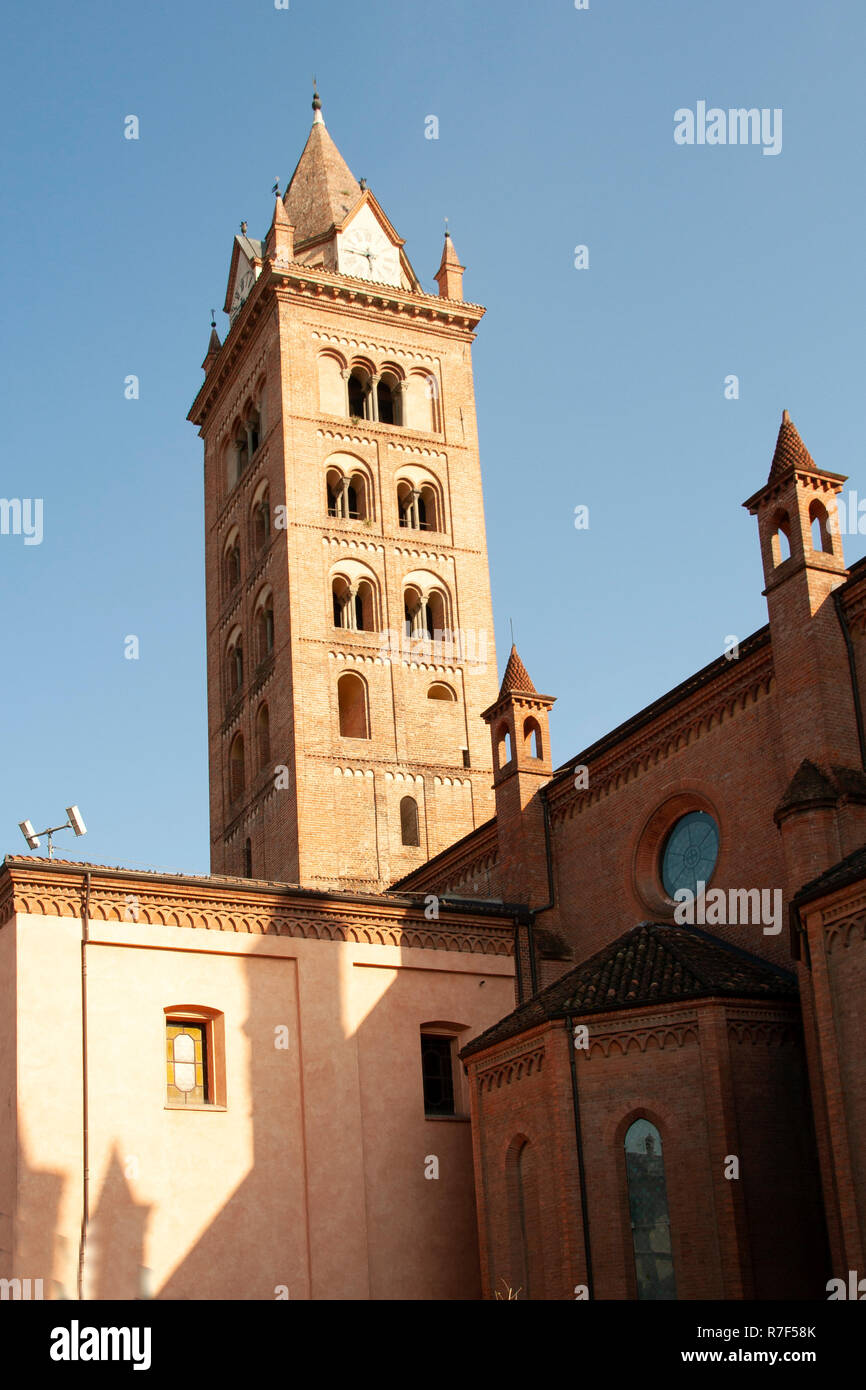 The town of Alba and its towers, Piemonte, Italy Stock Photo - Alamy