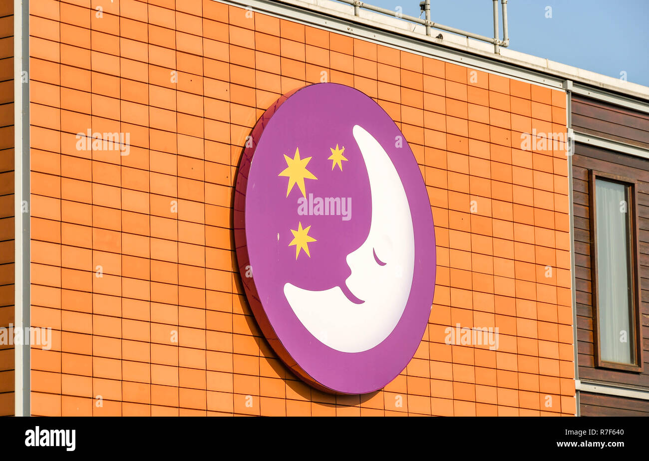 Premier inn moon logo hi-res stock photography and images - Alamy