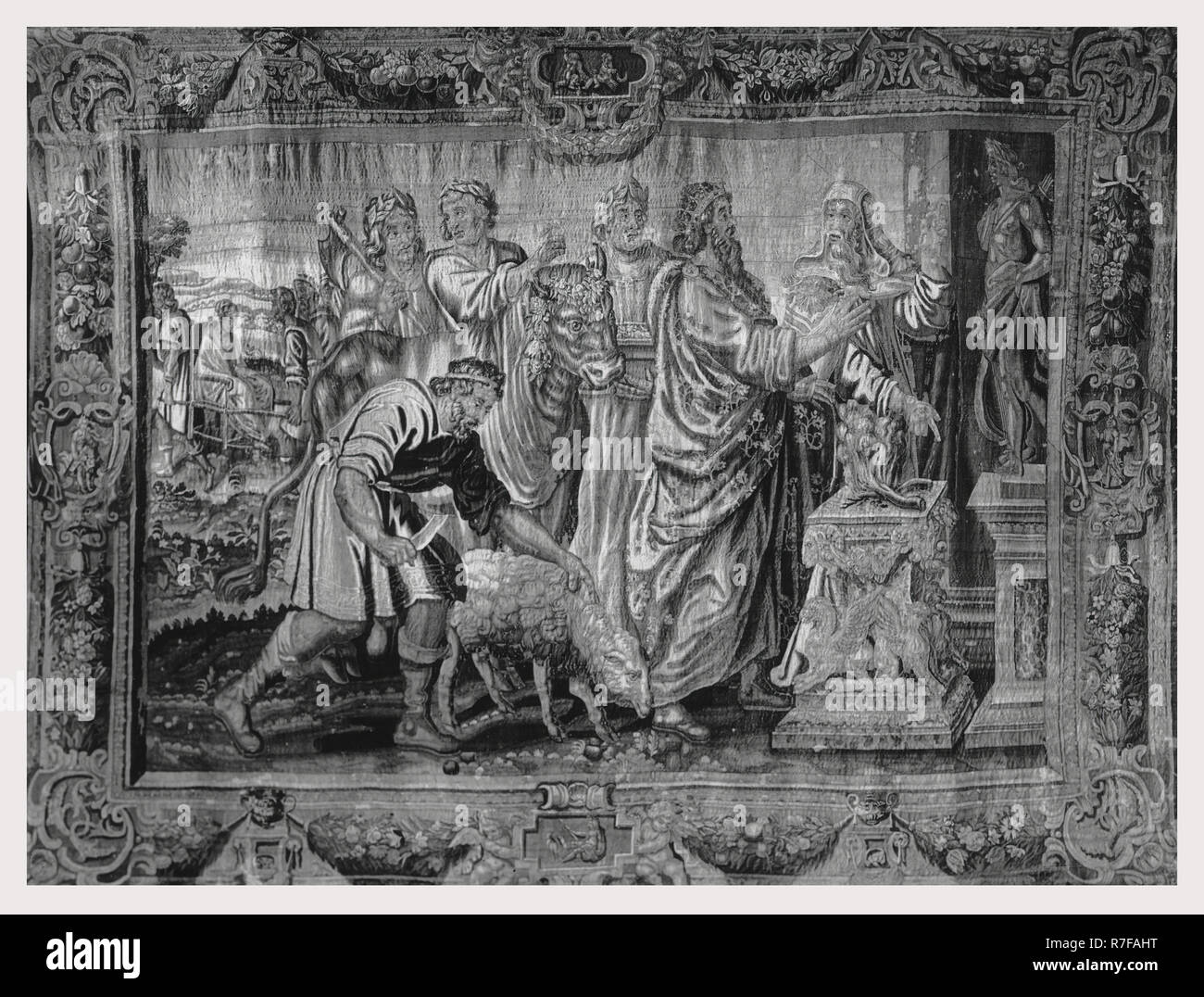 Psyche consult oracle hi-res stock photography and images - Alamy