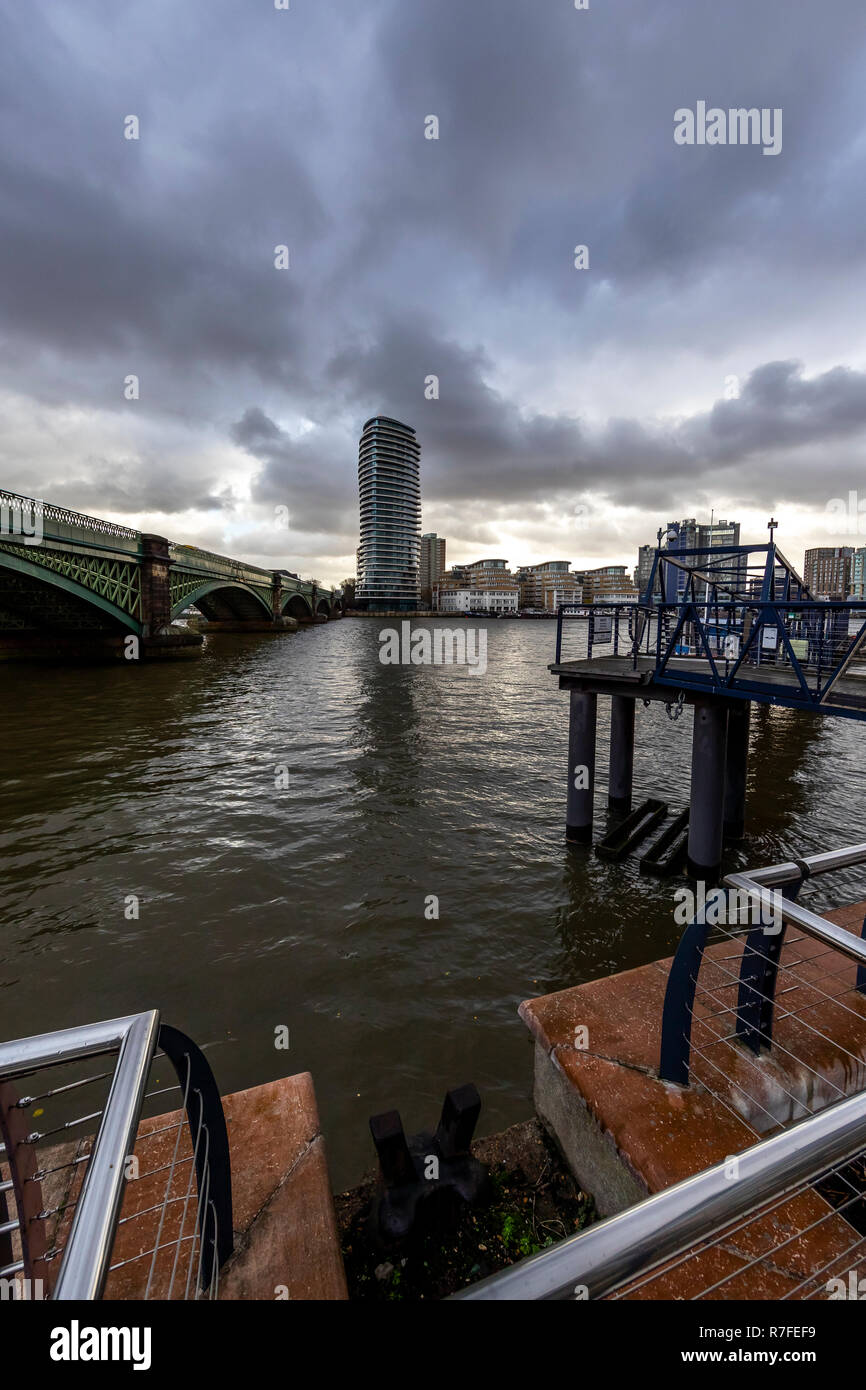The Lombard Wharf tower from the Chelsea Harbour and Battersea Railway ...