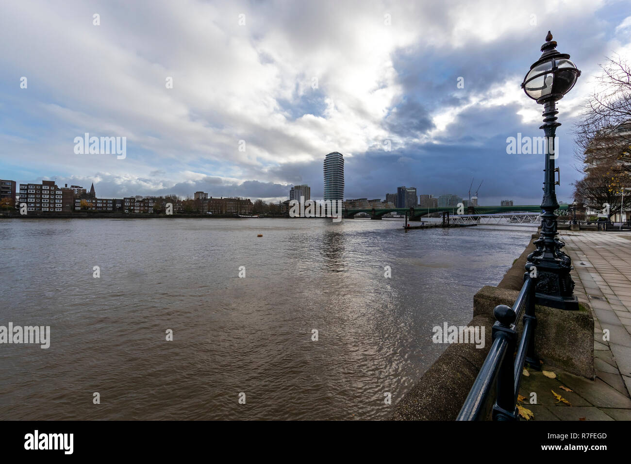 Lombard wharf development hi-res stock photography and images - Alamy