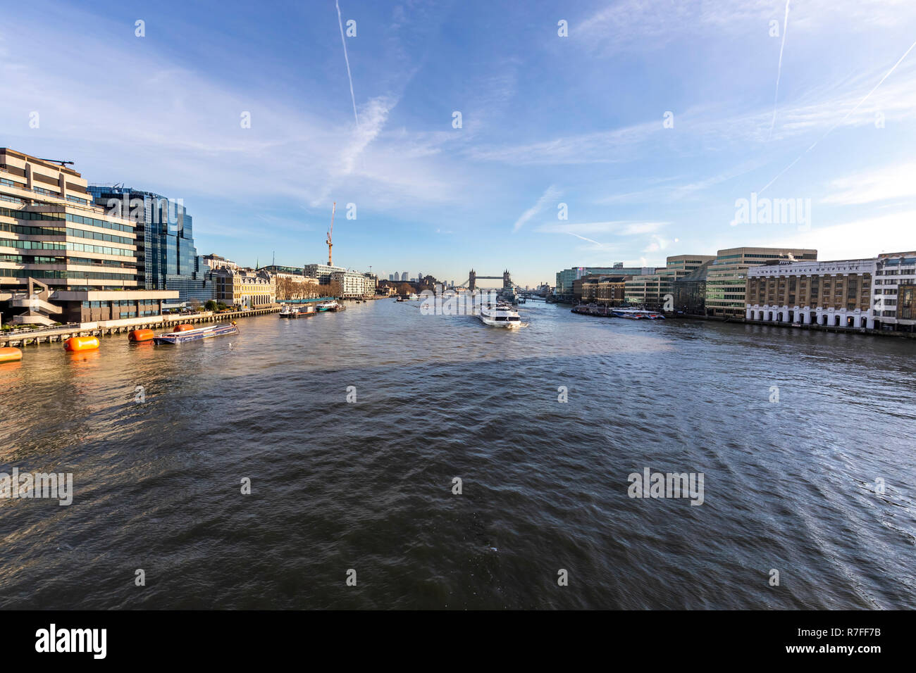 Saint magnus house architecture hi-res stock photography and images - Alamy