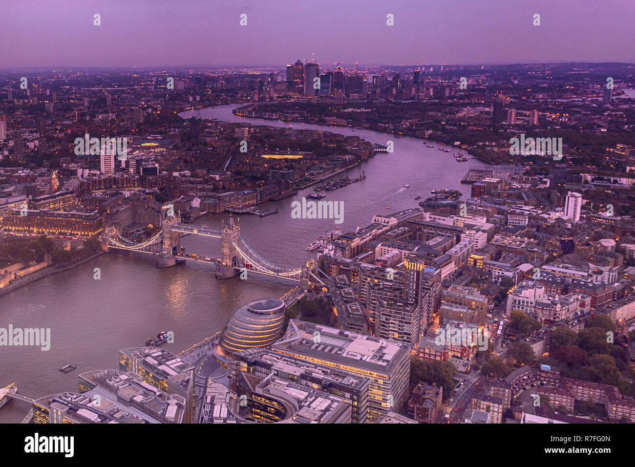 Night landscape view shard hi-res stock photography and images - Alamy