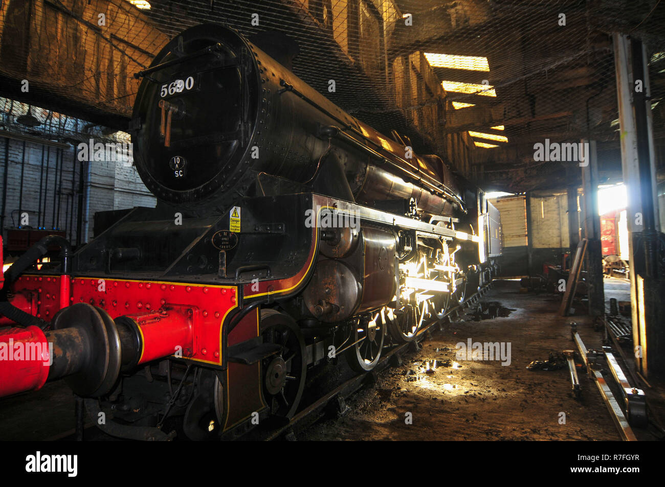 Carnforth, Lancashire, UK, 27th December, 2008. Abandoned steam trains ...