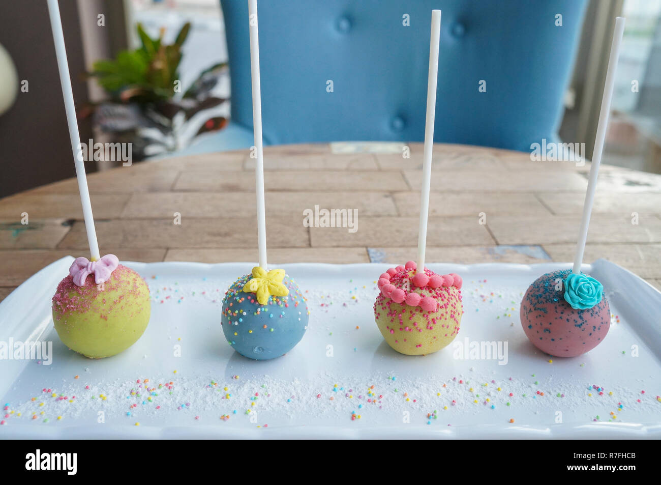 Lolipop sticks hi-res stock photography and images - Alamy