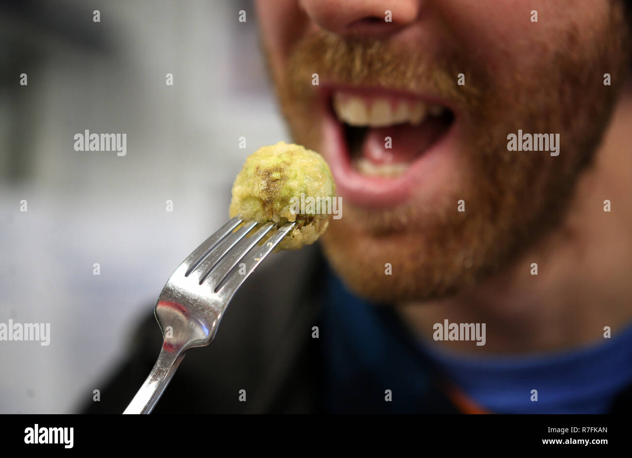 Chip shop customer scotland hi-res stock photography and images - Alamy
