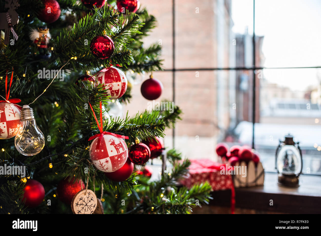 Christmas tree decoration on windowsill hi-res stock photography and ...