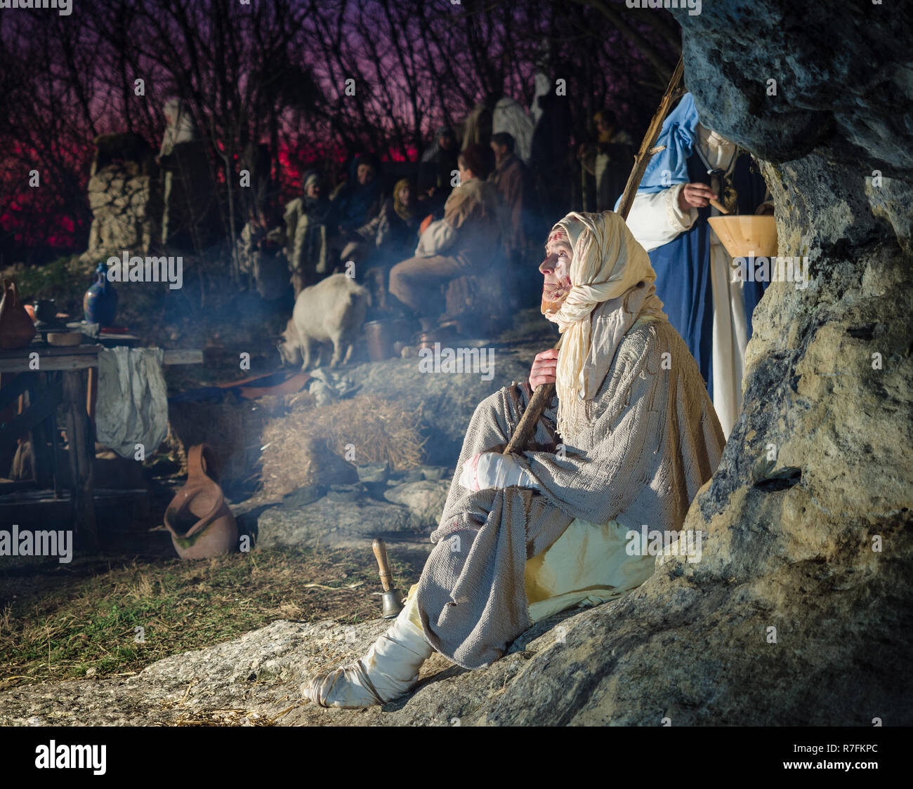 Dressed in rags hi-res stock photography and images - Alamy