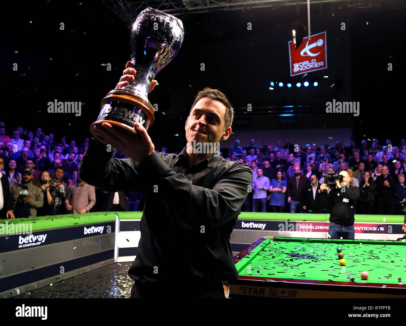 Betway Uk Championship Trophy High Resolution Stock Photography and ...