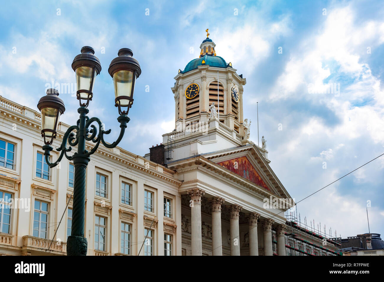 Place royale royal square hi-res stock photography and images - Alamy