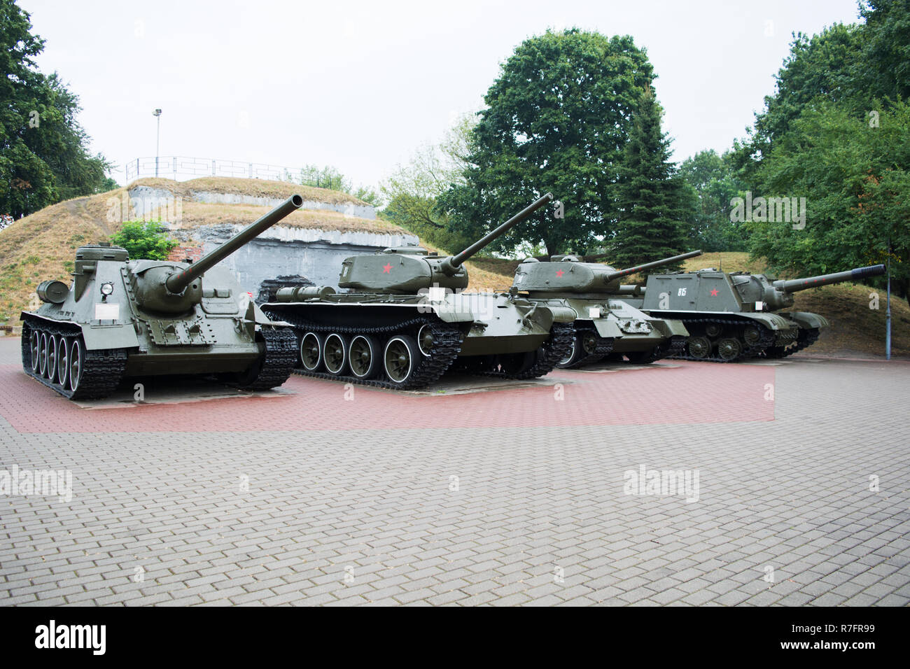 Russian su 100 hi-res stock photography and images - Alamy