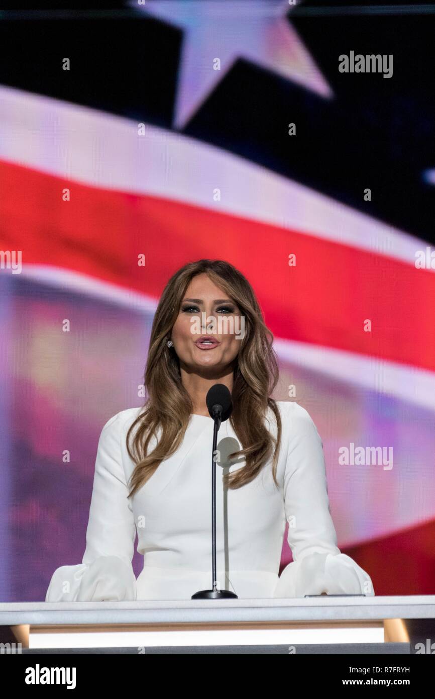Melania trump model hi-res stock photography and images - Alamy