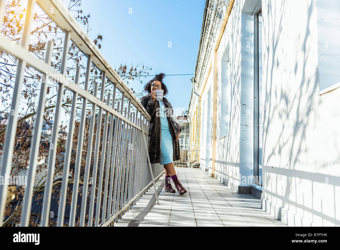 Chilling in sun hi-res stock photography and images - Alamy