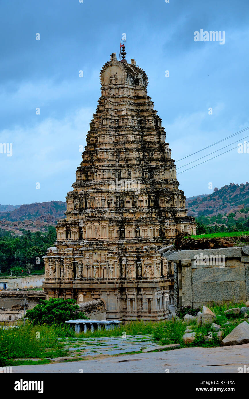 Beautifully carved Virupaksha Temple, located in Hampi, Ballari ...