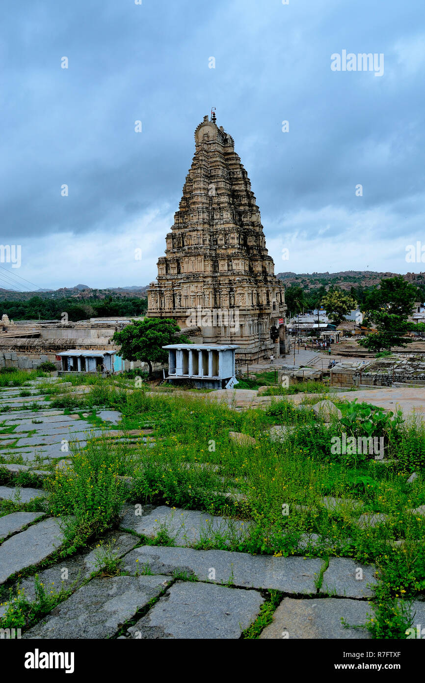 Beautifully carved Virupaksha Temple, located in Hampi, Ballari ...