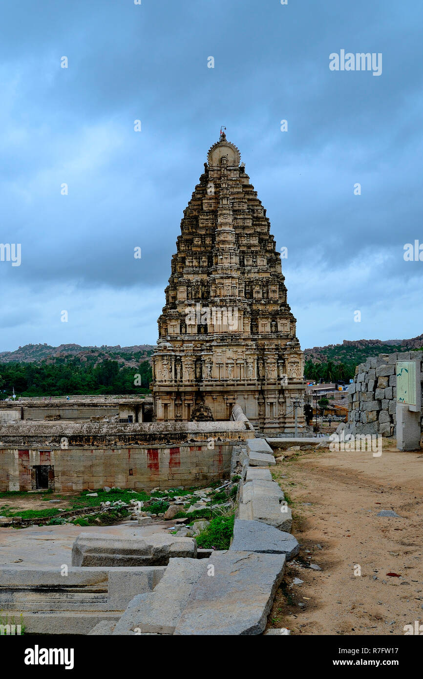 Beautifully carved Virupaksha Temple, located in Hampi, Ballari ...