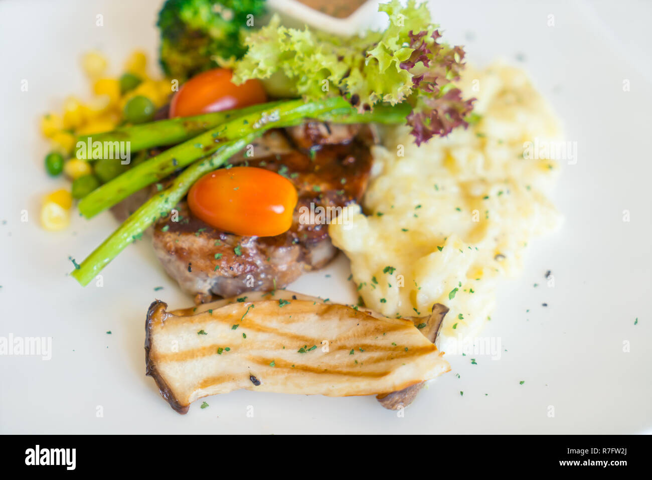 Steak rare blood vegetables hi-res stock photography and images - Alamy