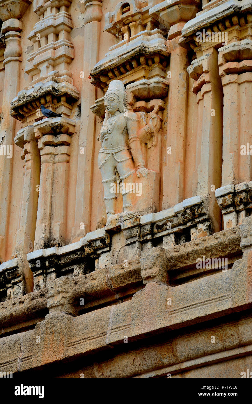 Beautifully carved Virupaksha Temple, located in Hampi, Ballari ...