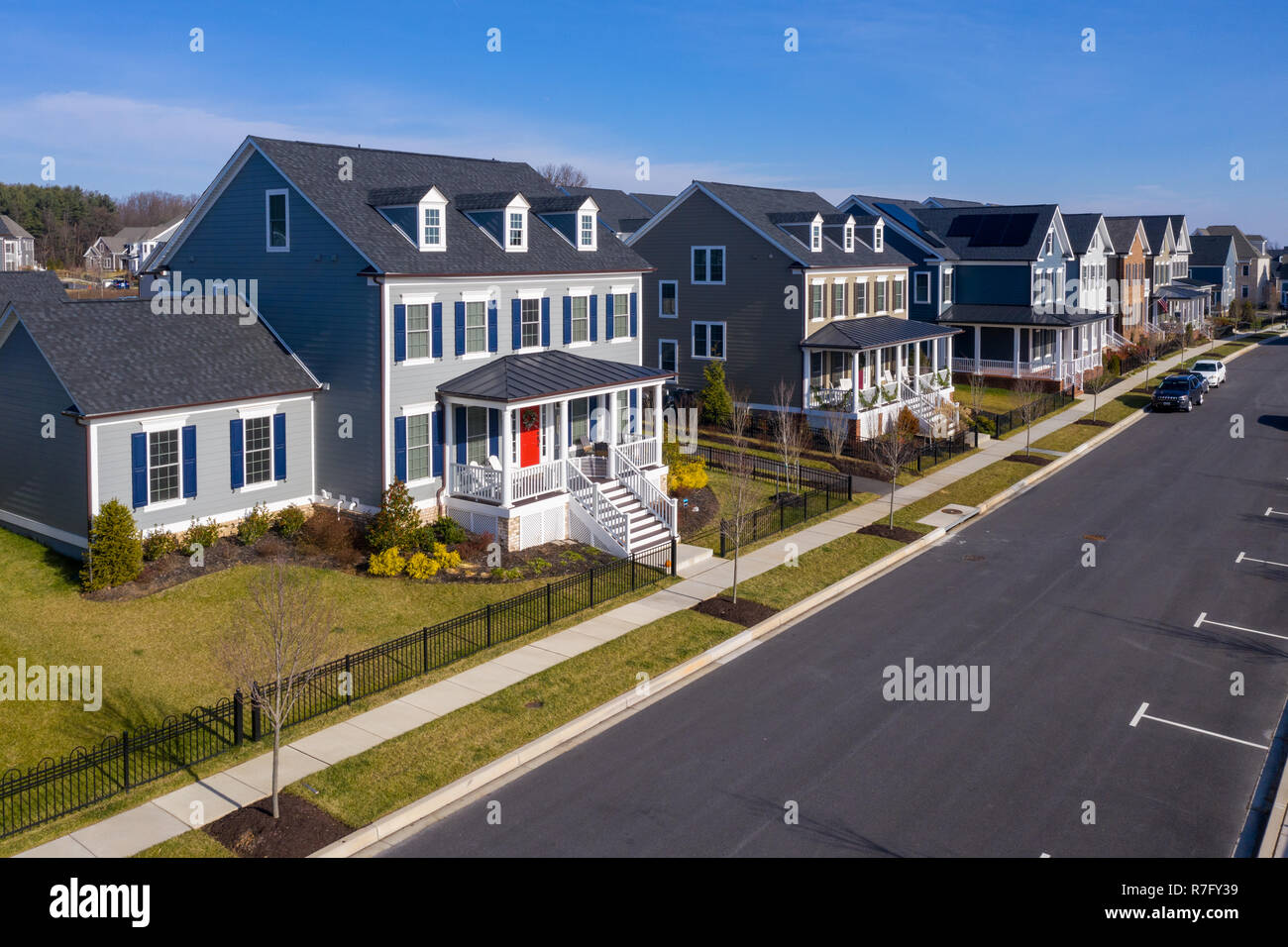 American modern house hi-res stock photography and images - Alamy