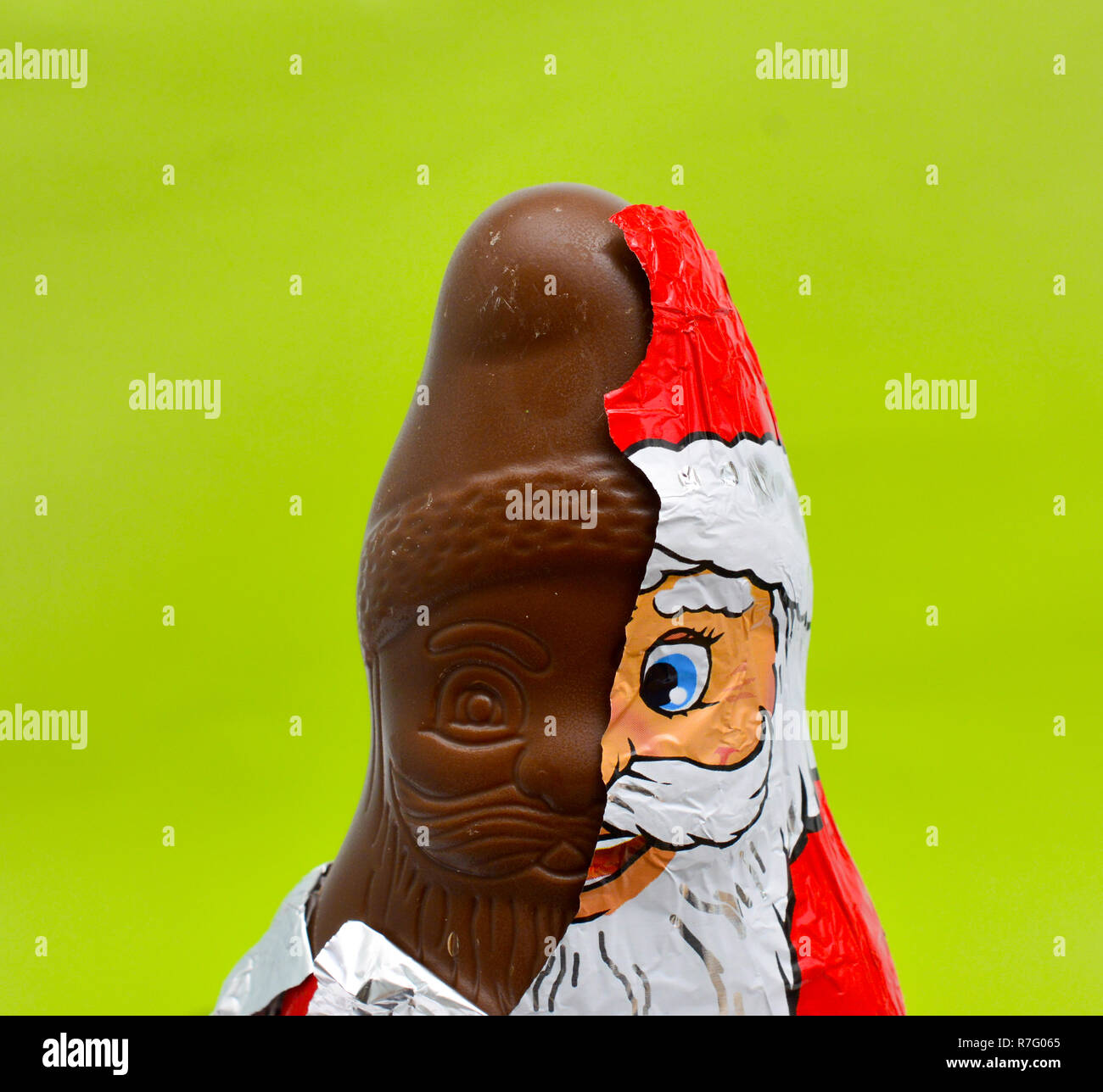 Too faced chocolate hi-res stock photography and images - Alamy