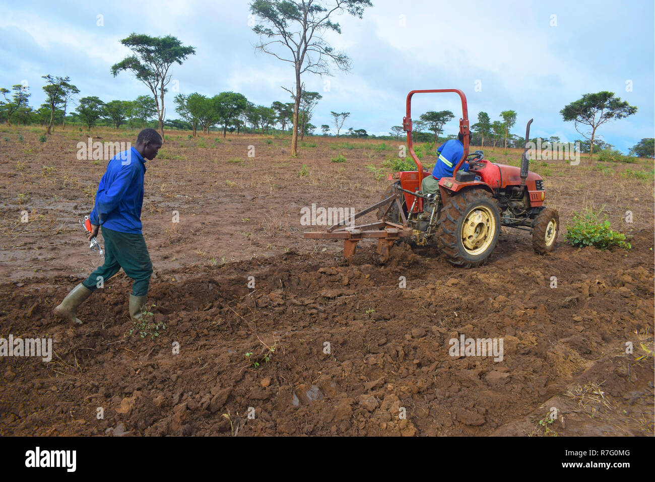 African farmer tractor hi-res stock photography and images - Alamy