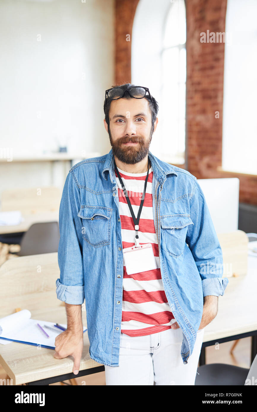 Modern office manager Stock Photo - Alamy
