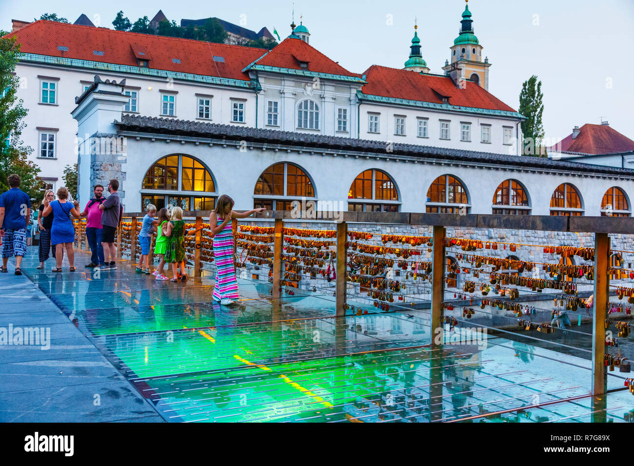 Padlocks in Butcher´s Bridge Stock Photo - Alamy