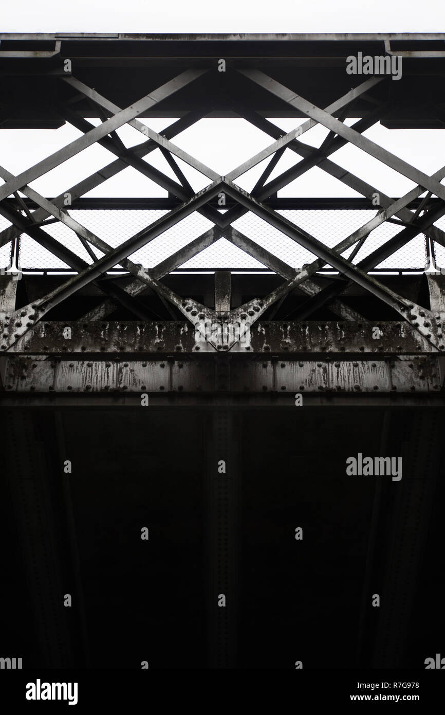 Railway bridge with perfect symmetry structure Stock Photo - Alamy