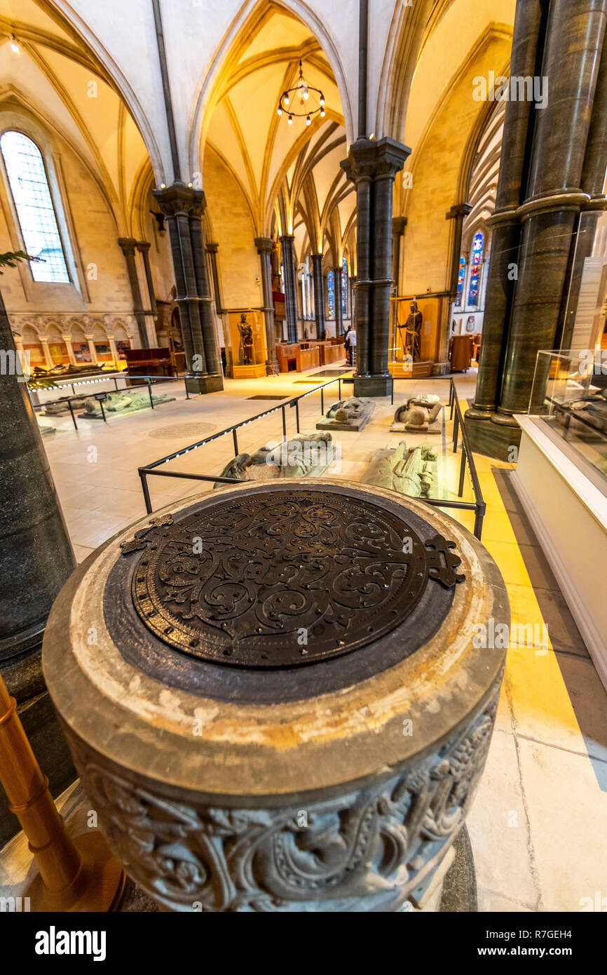 Temple Church, London. UK. Built by the Knights Templar Stock Photo - Alamy