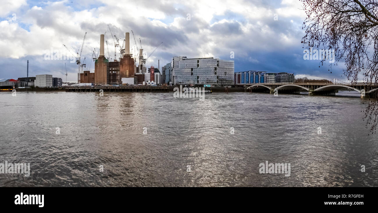 Pimlico pier hi-res stock photography and images - Alamy