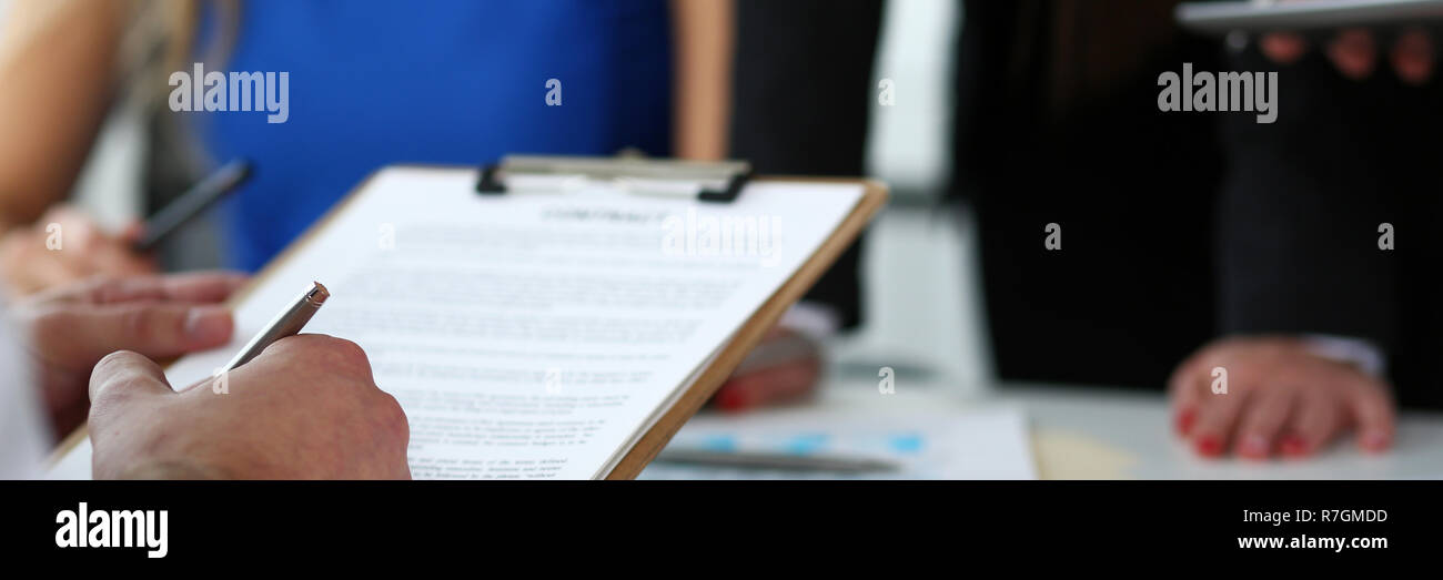 Contract and hand and hold hi-res stock photography and images - Alamy