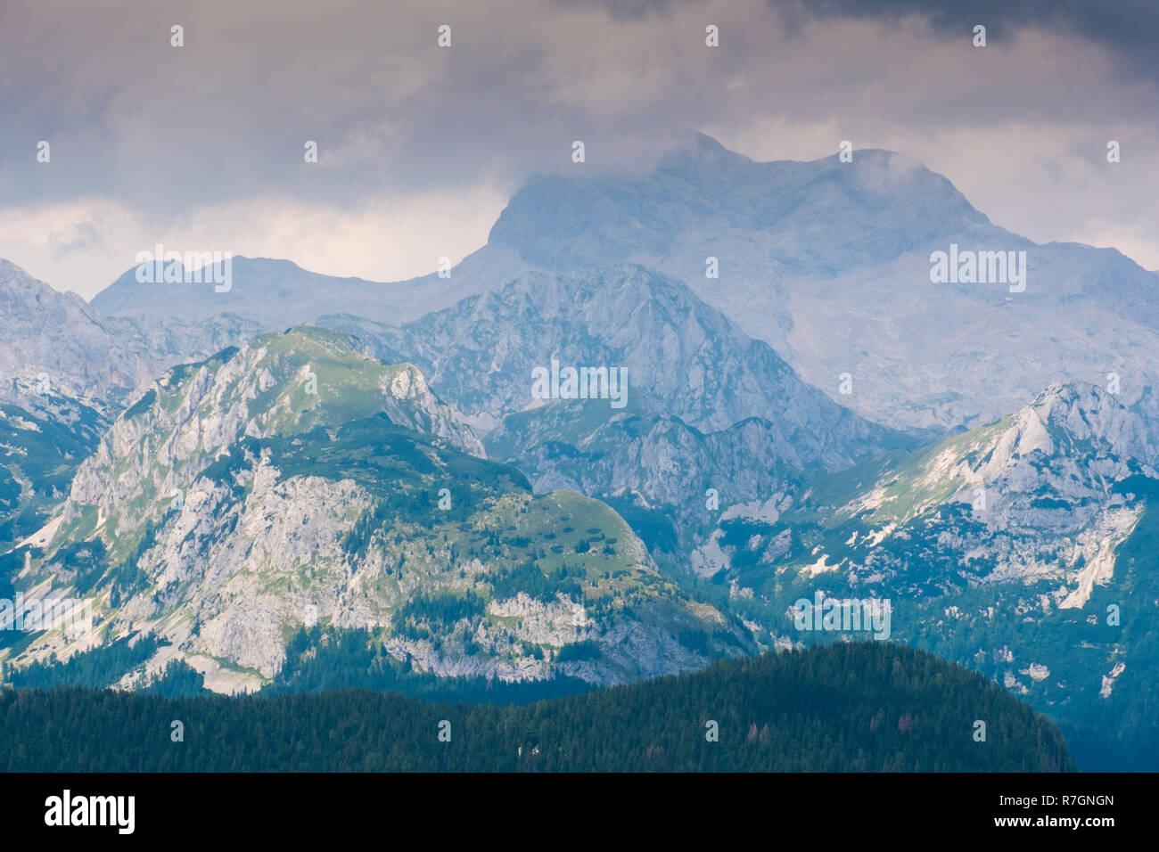 Mountain range landscape Stock Photo - Alamy